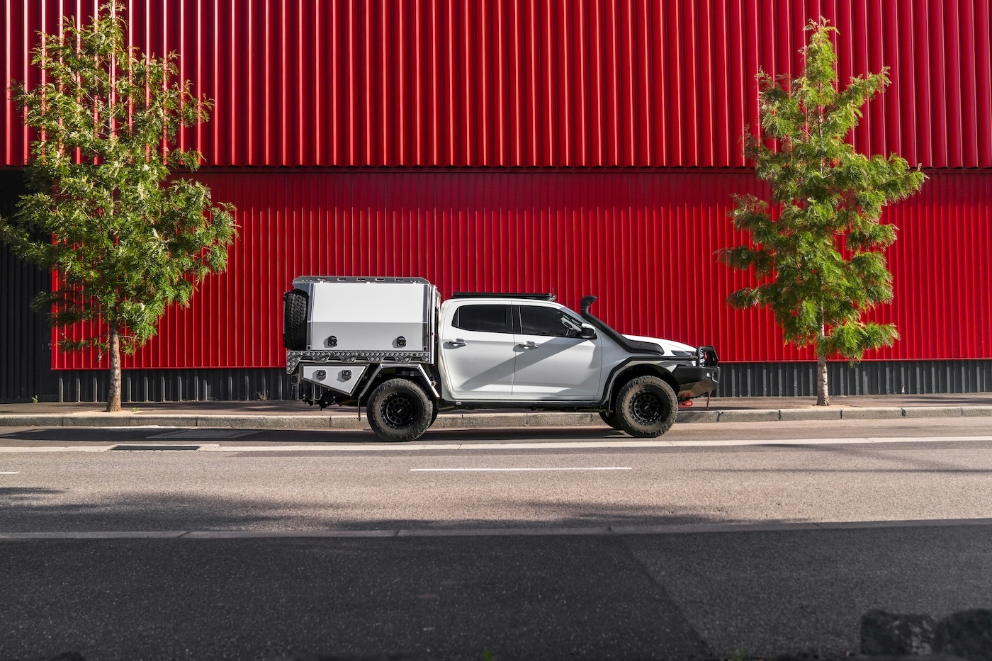 Aluminium ute canopy store